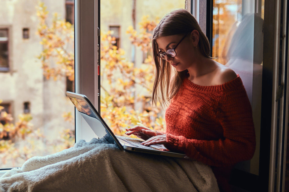 How to Hire a Freelance Real Estate Content Creator? :@ Magic of Writing